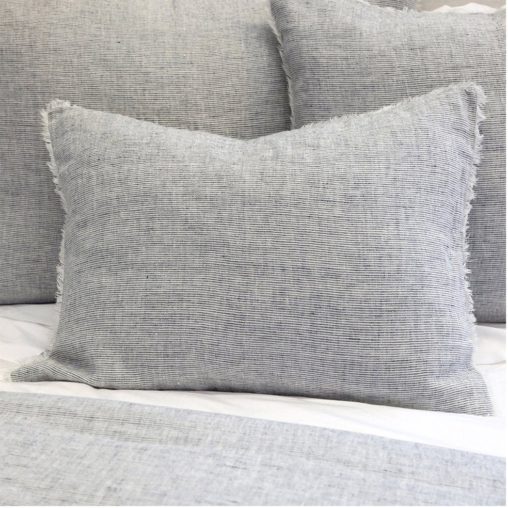 A Guide to Trendy Pillows for Stylish Home Decor – Mintwood Home